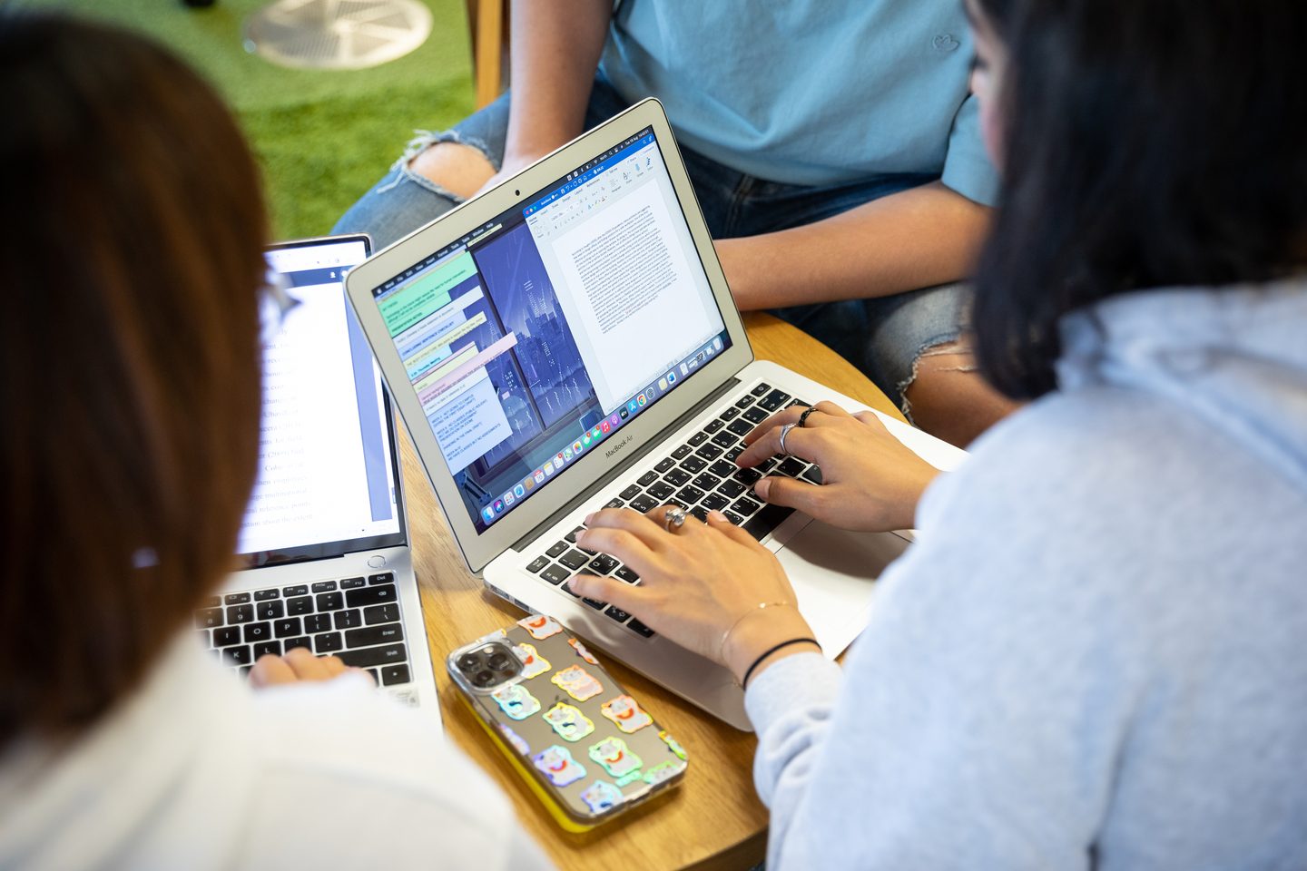 Apply to study abroad | Kaplan International Pathways