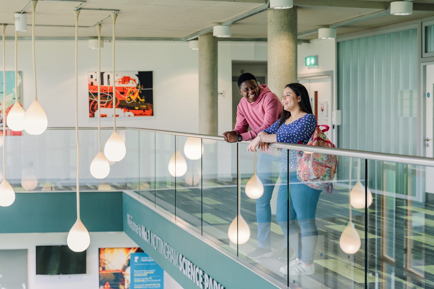 What are the best universities for Economics degrees? | Kaplan Blog